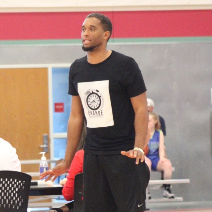 Book Isaiah Young - Basketball coach near Allen, Texas